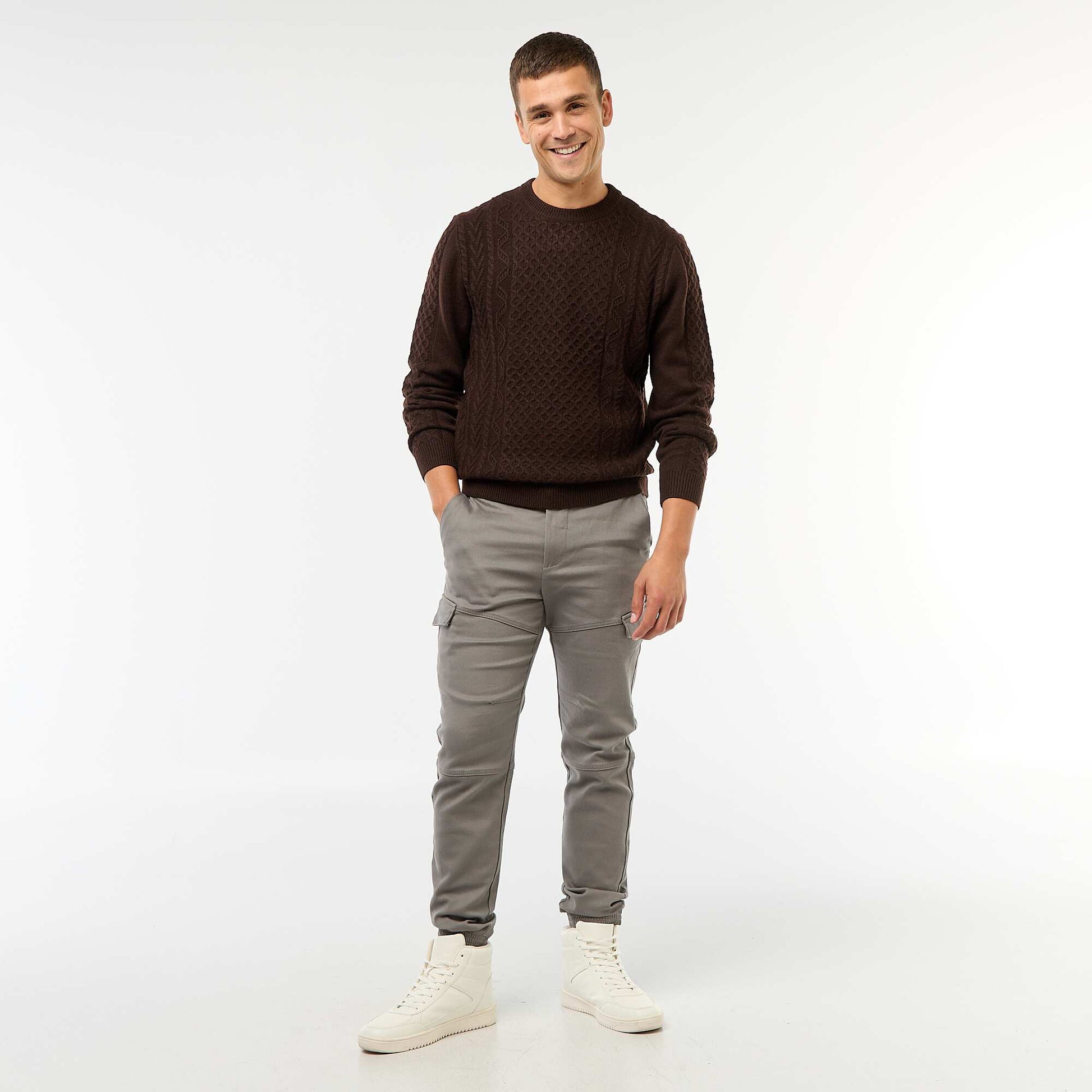 Pull grosse torsade uni MARRON – Kiabi Algérie